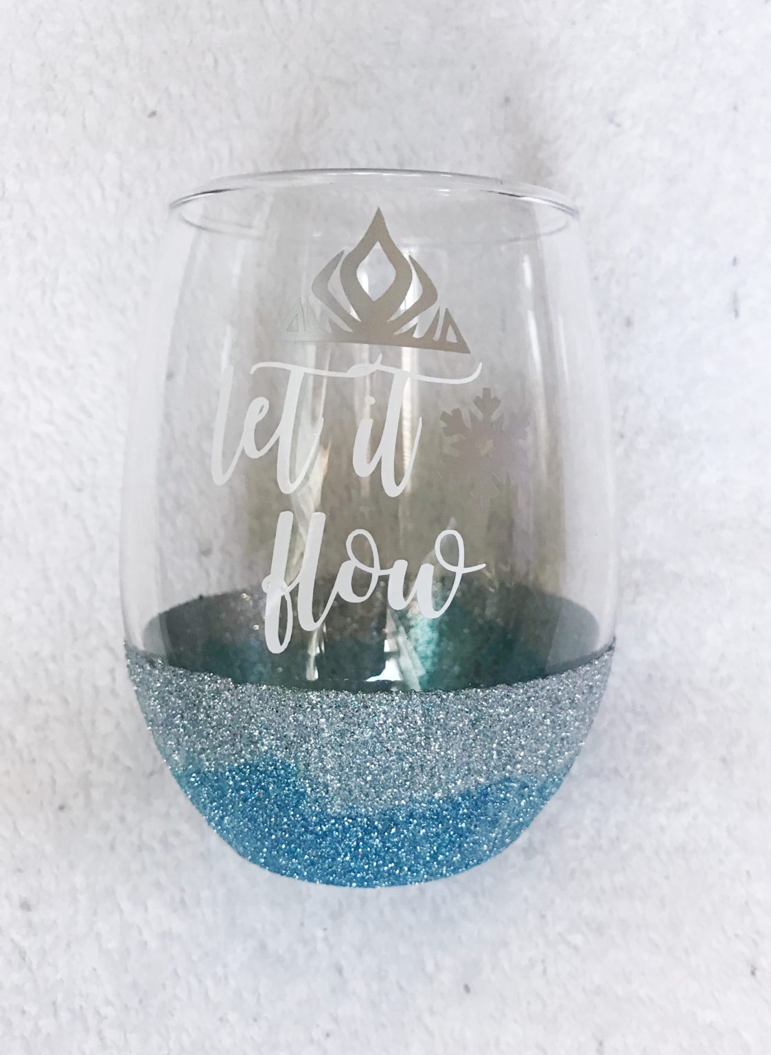 How to Make Disney Princess Glitter Wine Glasses - Kelly Does Life